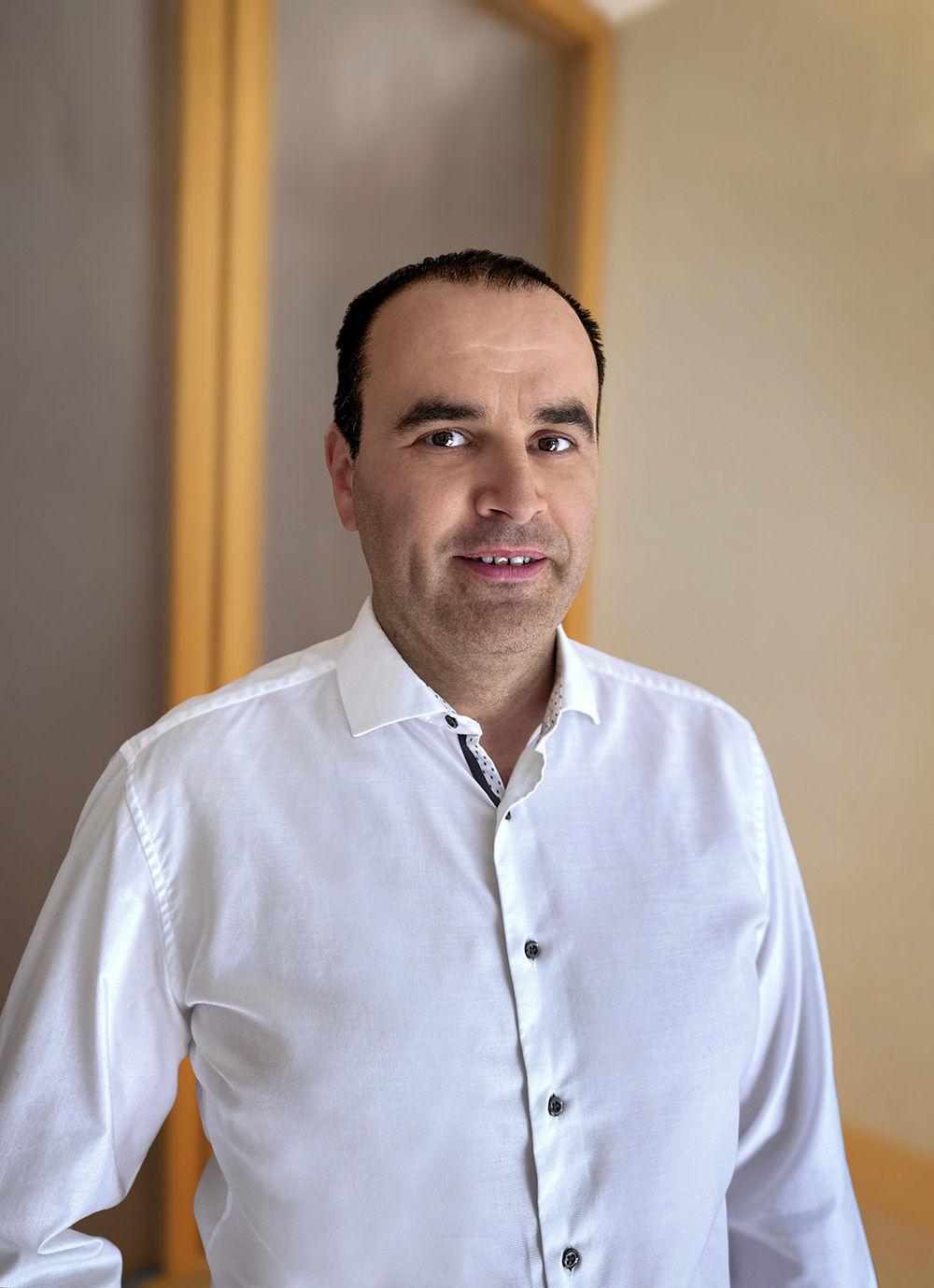 Dr. medic M. Csatlos: Facharzt für Orthopädie, Unfallchirurgie I Über uns